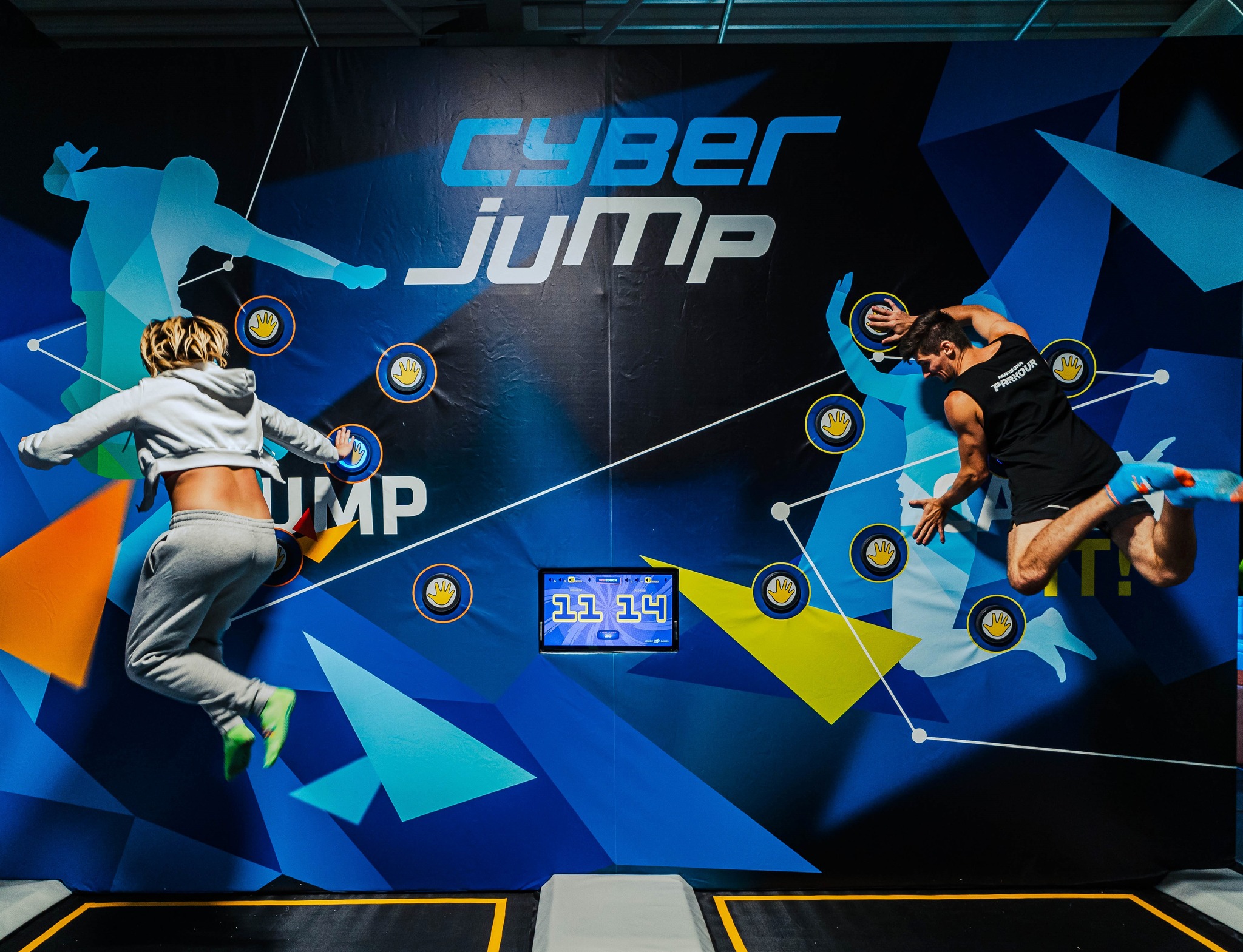 5 super indoor activities for families in rainy weather