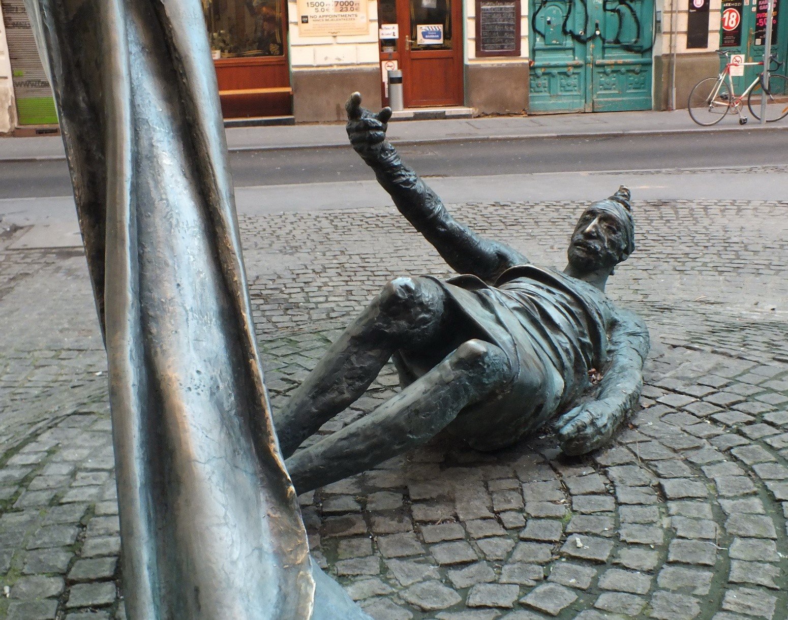 JEWISH MEMORIAL SITES IN BUDAPEST