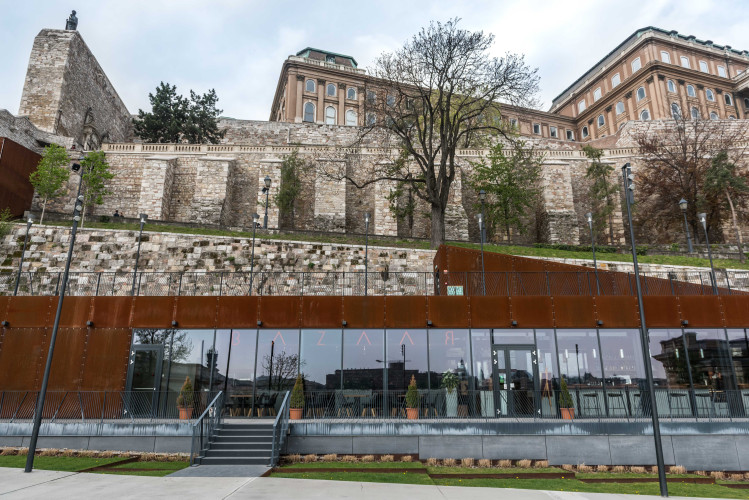 Metropolitan Ervin Szabó Library