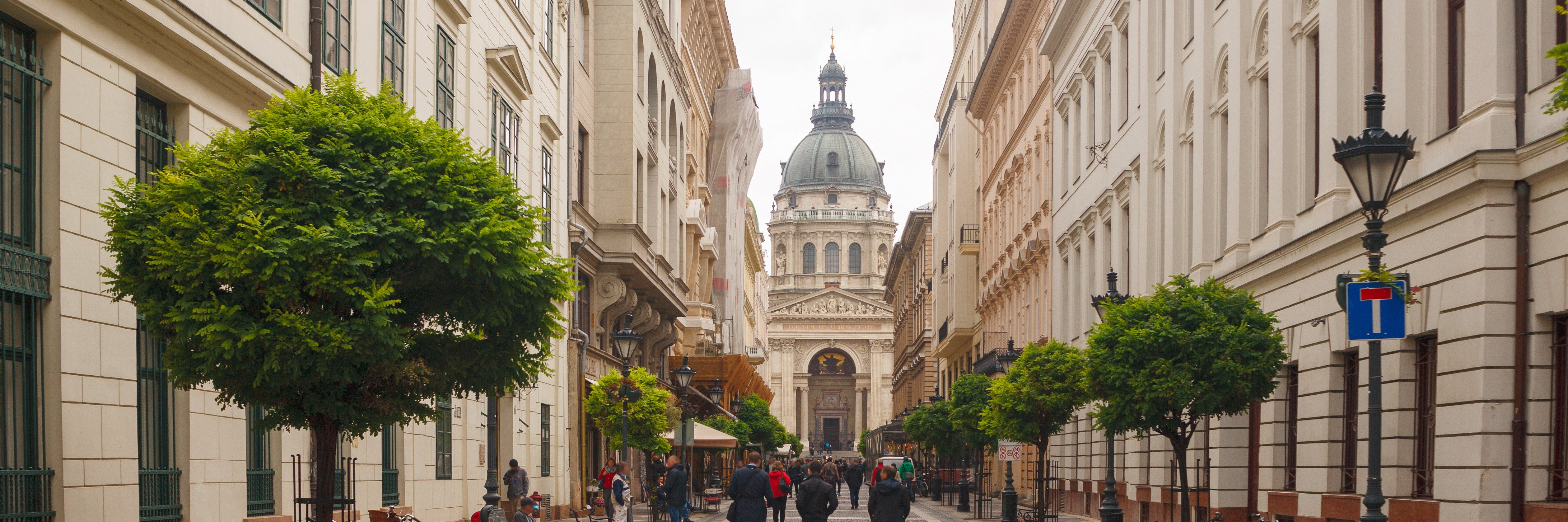 Márciusi KSH adatok: a vendégéjszakák több mint 70%-a eltűnt Budapesten