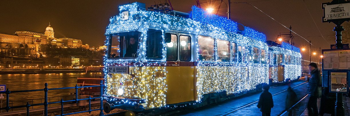 Városnéző villamos, vízibusz, vasúttörténet: közlekedési ínyencségek Budapesten