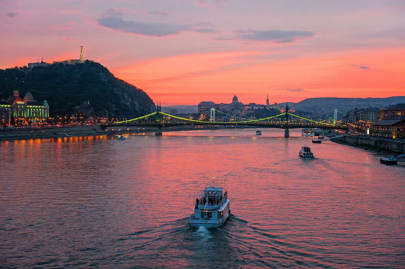14 ideas para tener una cita romántica por Budapest: Cómo hacer que San ...