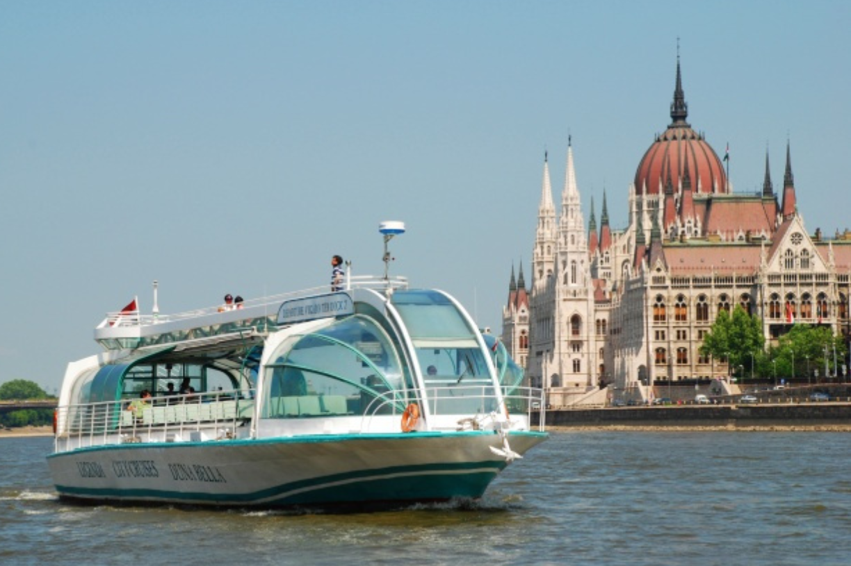 Sightseeing boat budapest 60 photos - Morilly.com