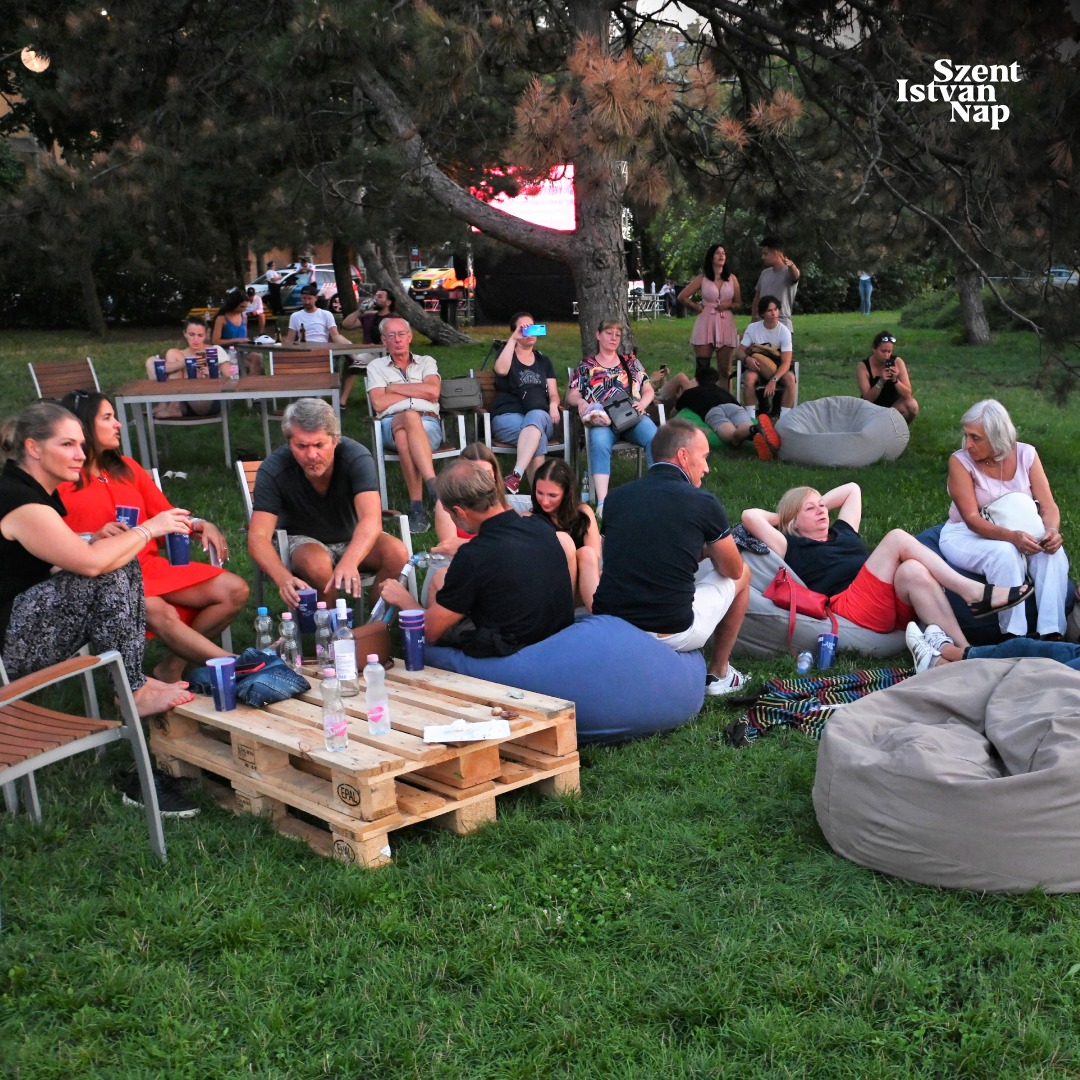 A Wealth of Free Programs Awaits You During the August 20th Long Weekend