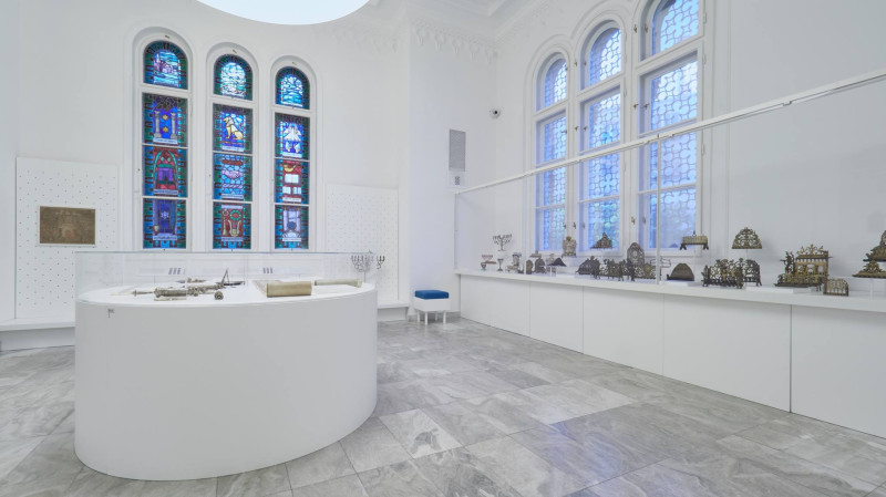 Light Art Museum Budapest (LAM)