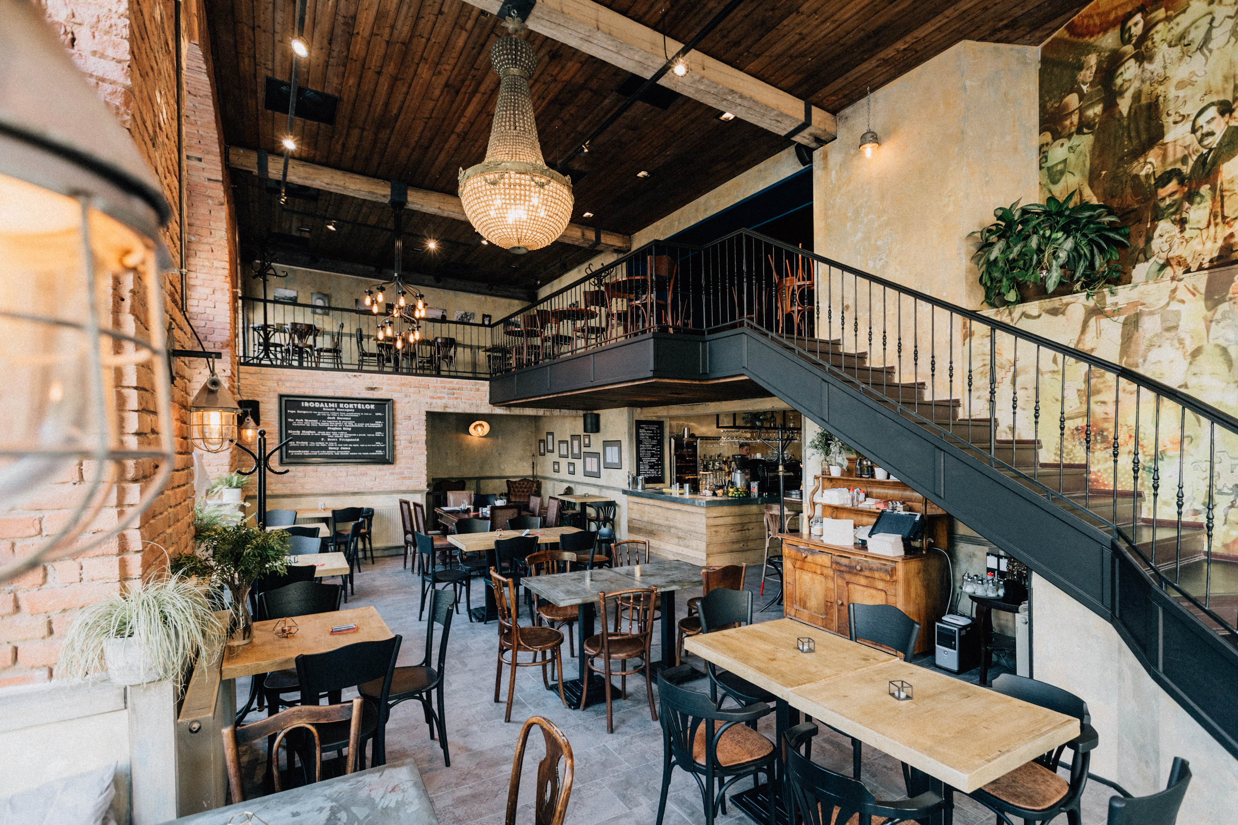 Budapest’s Legendary Cafés