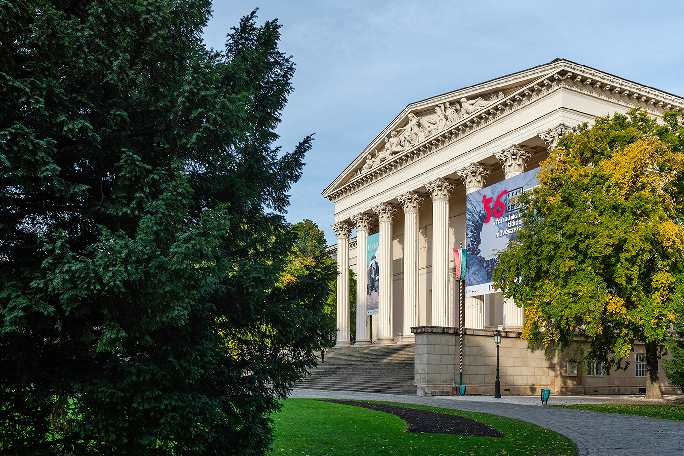 Must-See Temporary Exhibitions in Budapest in 2025!