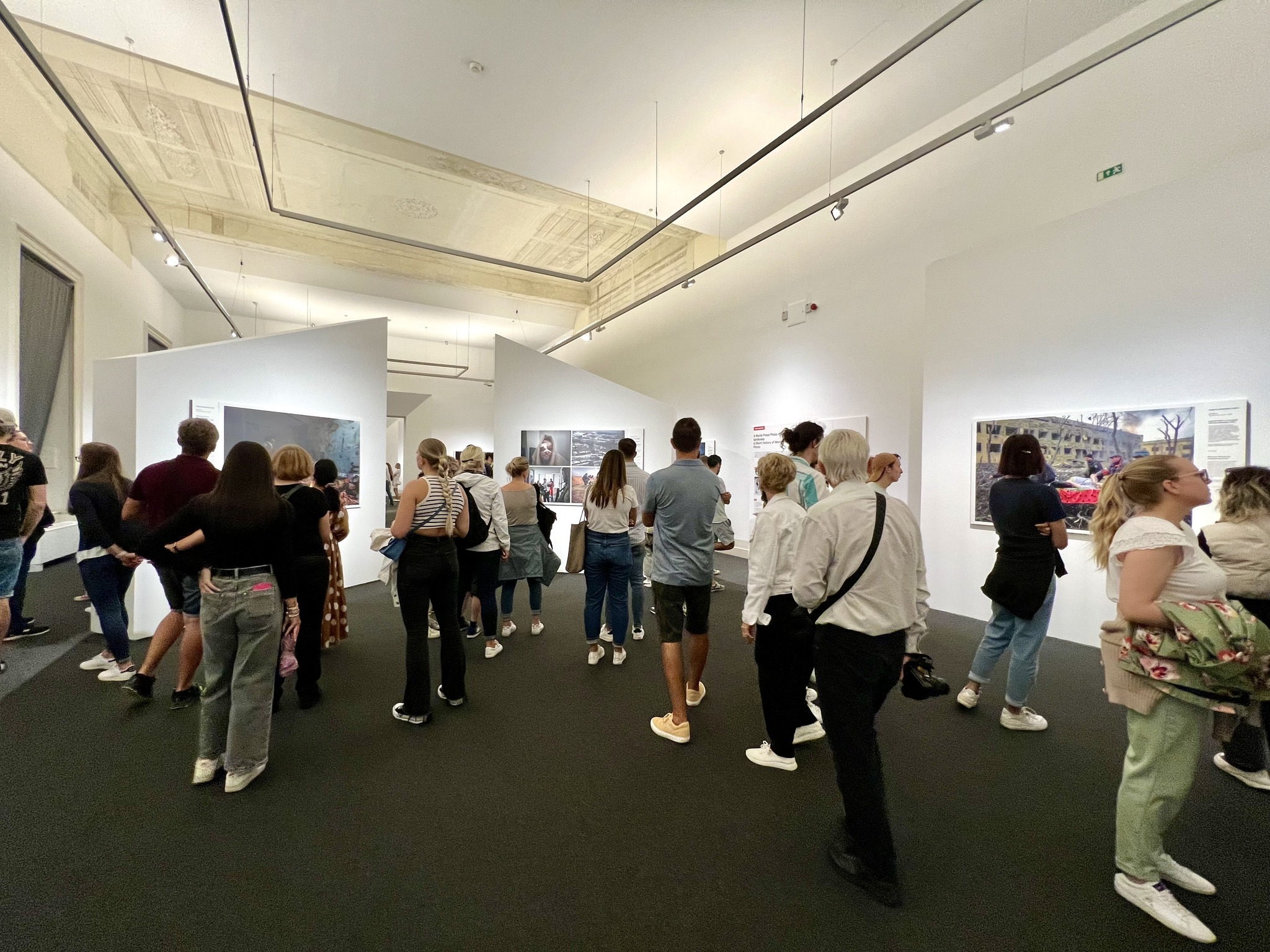 Immerse yourself in the events of the world at the World Press Photo ...