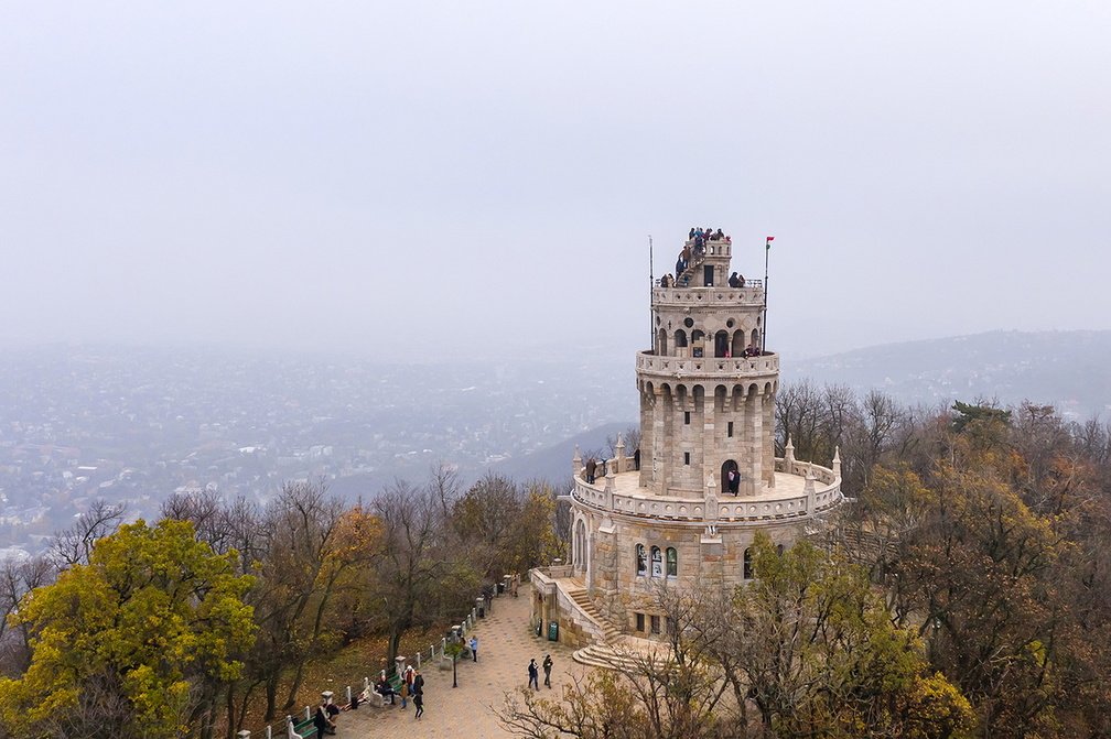 Quando e quale era il punto più alto e più profondo della città?